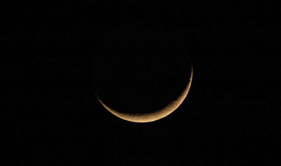 What Does the Crescent Moon Mean? Unveiling the Spiritual, Astrological ...